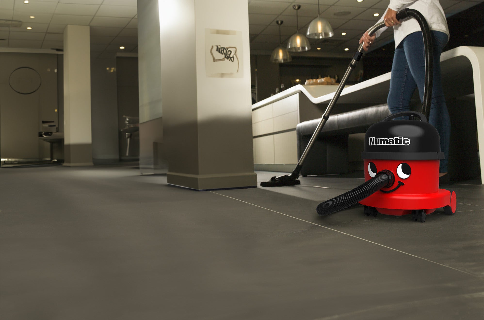 Upright Vacuums from the top brands - Vacuum Plus Canada